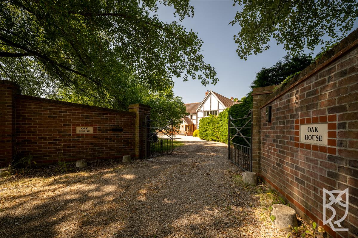 Properties for sale - Brooks Leney | Your Land Our Knowledge