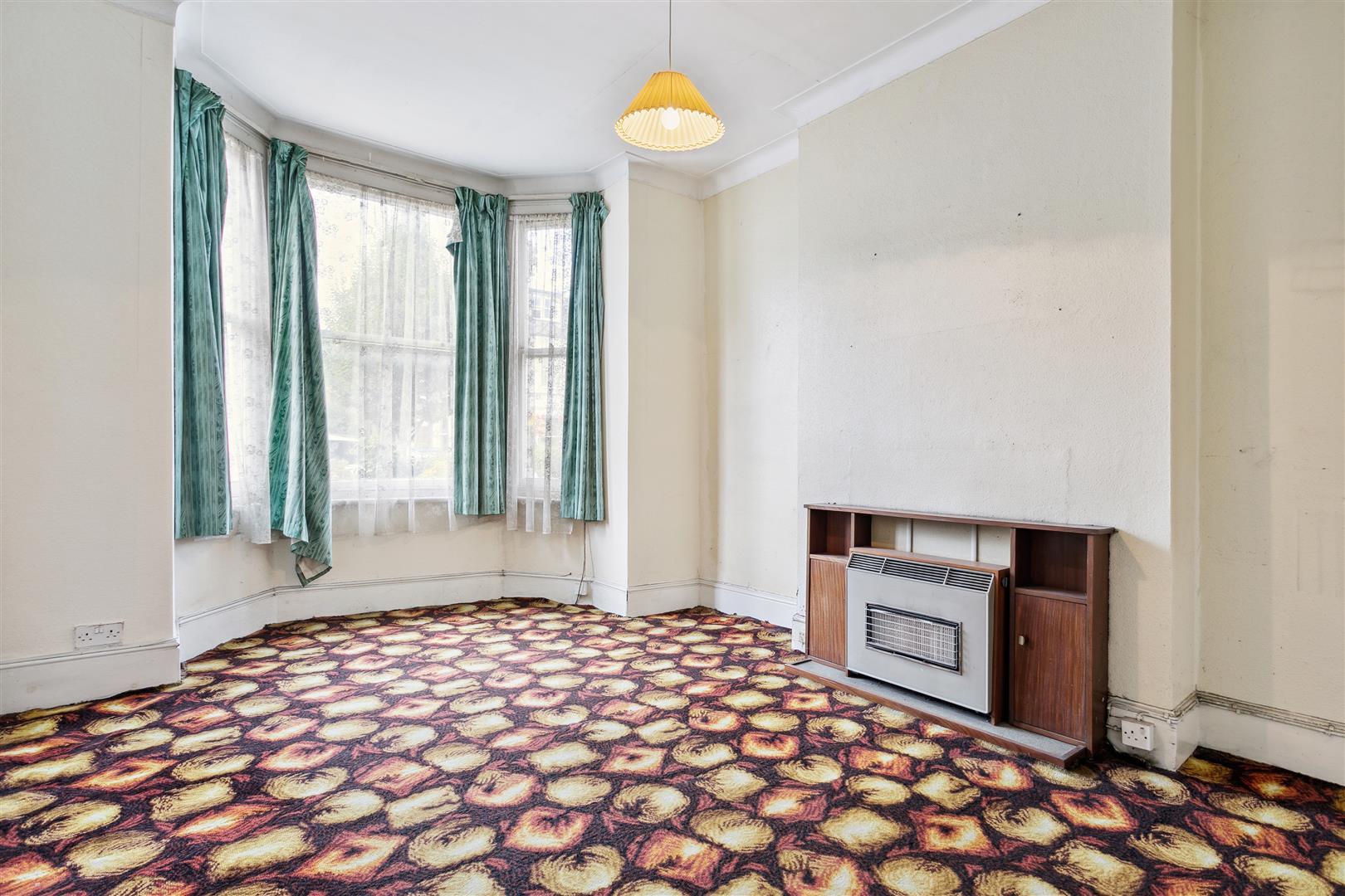 Properties for sale - Estate Agents & Lettings Agents in Chiswick, W4 ...