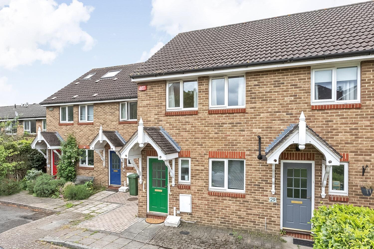 2 bedroom house to let in Lawrie Park Road, Sydenham , SE26 | Pedder