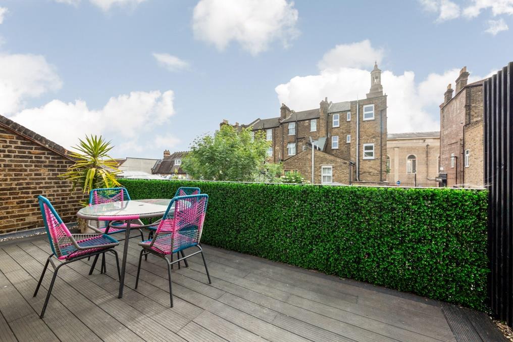 2 bedroom house for sale in Nettlefold Place, West Norwood, SE27 | Pedder