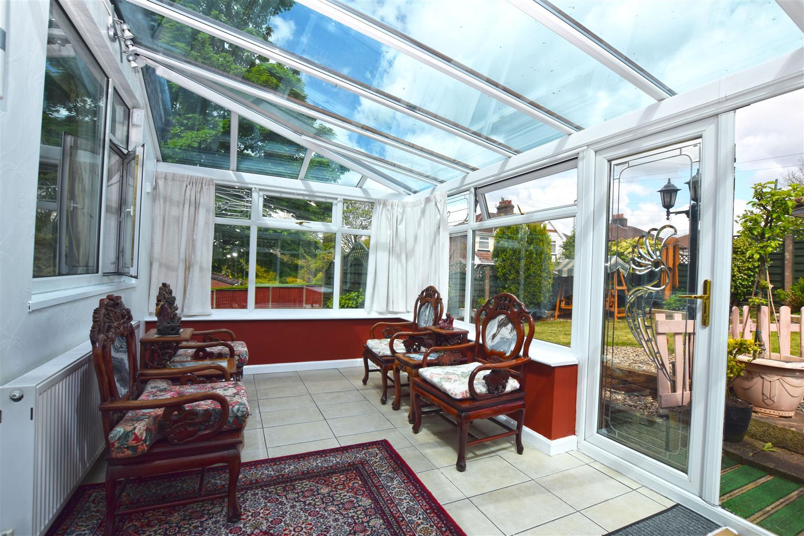 2 bedroom detached bungalow for sale in Mossway, Alkrington, M24 ...