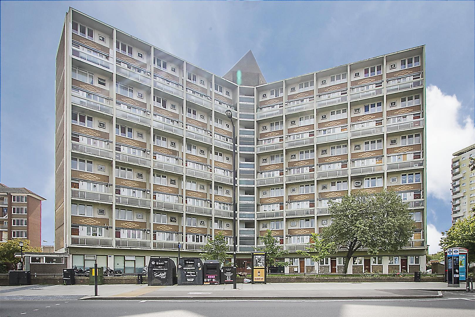 3 bedroom apartment for sale in Jim Griffiths House, Clem Attlee Court ...