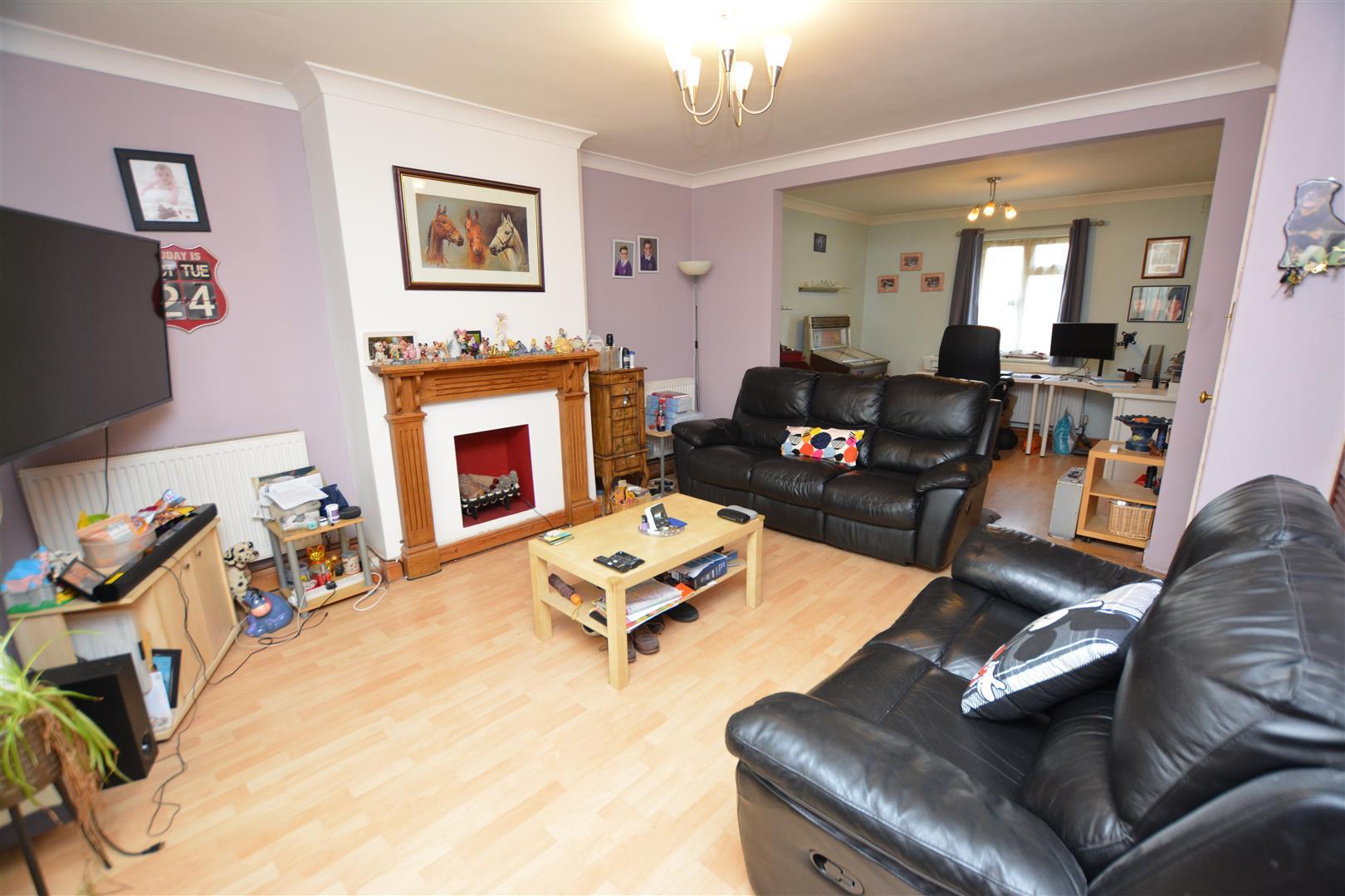 3 bedroom semi-detached house for sale in Western Road, Mitcham, CR4 ...