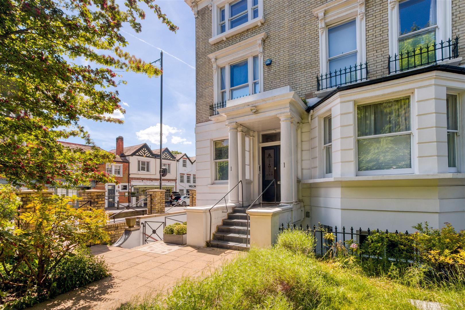 2 bedroom apartment to let in North Road, London, N6 | Wayne & Silver