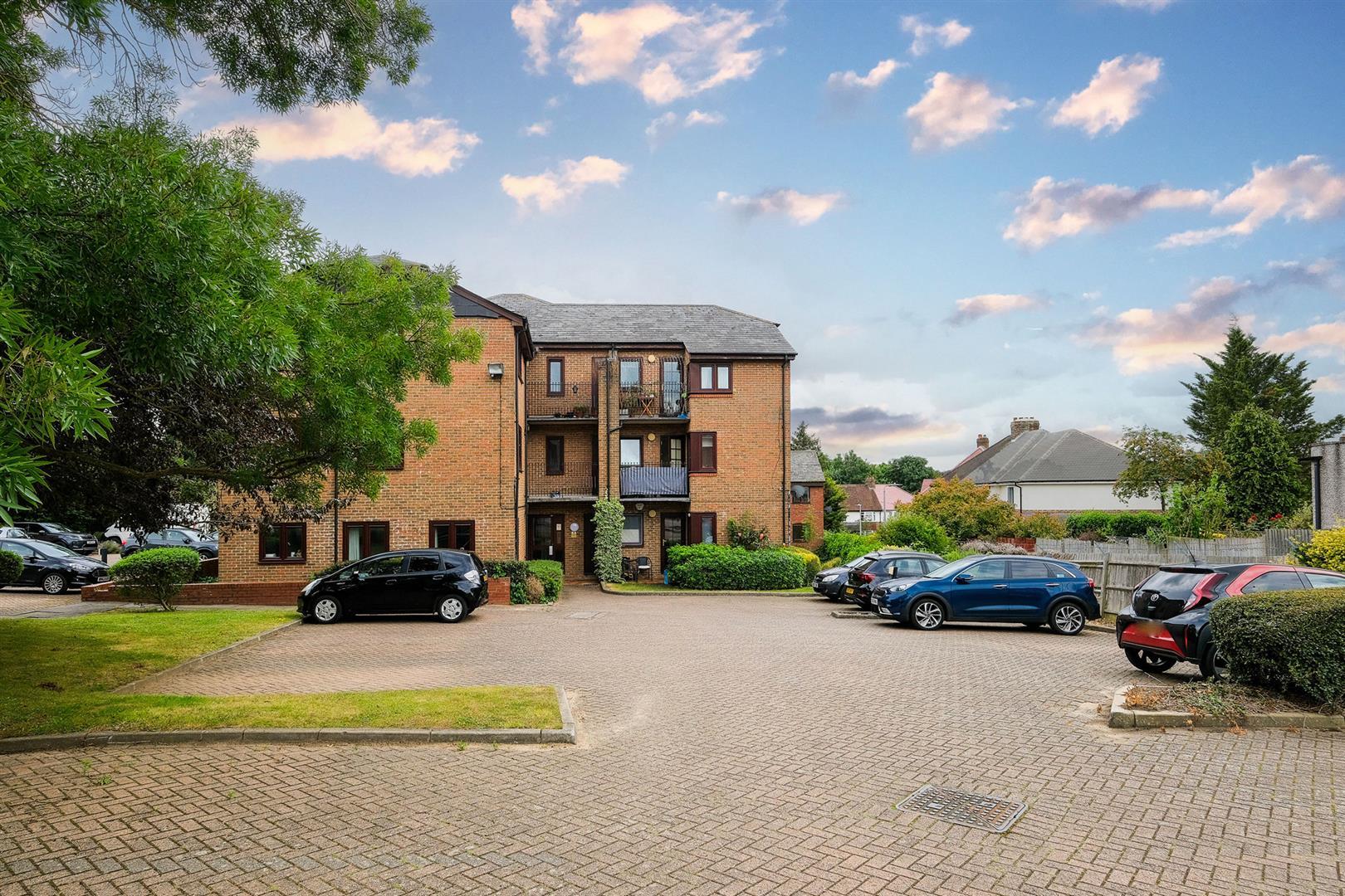 Properties to let - Churchill Estates | Estate Agents East London ...