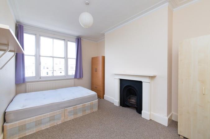 3 bedroom flat to let in Westcroft Square, Hammersmith, W6 | Willmotts ...
