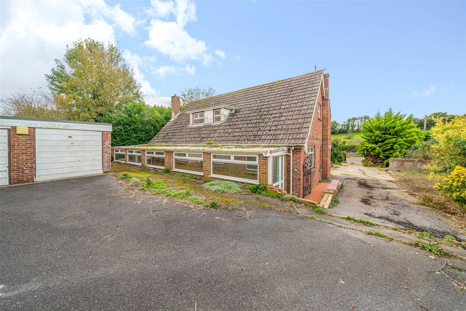 4 bedroom detached house for sale in Winterbourne Abbas, Dorchester ...