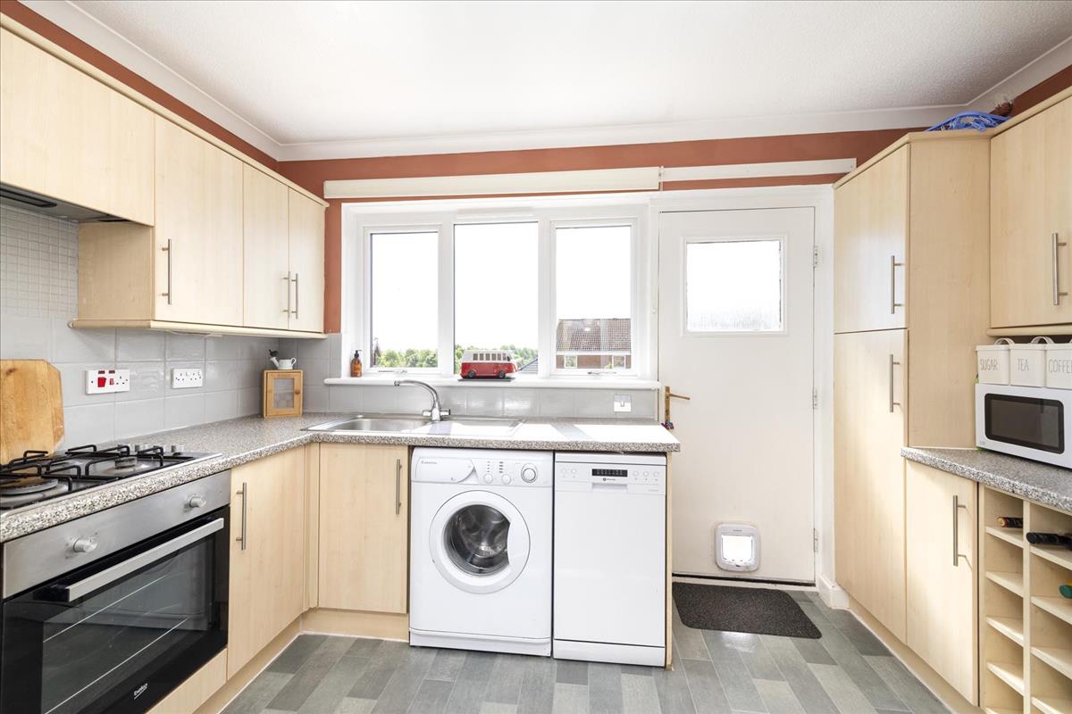 2 bedroom terraced house for sale in 5 Killochan Way, Dunfermline, KY12 ...