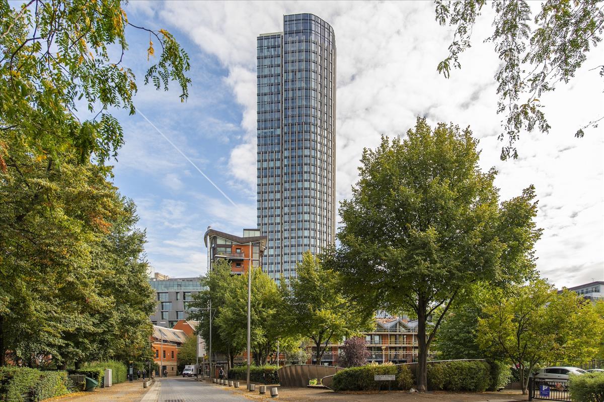 Southbank Tower SE1 | Buy & Rent | Circa London