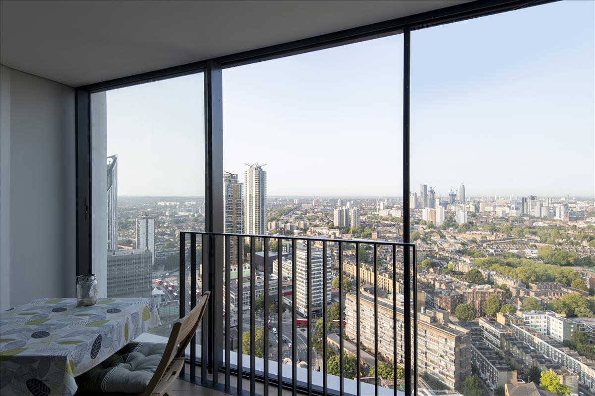 Two Fifty One SE1 | Buy & Rent | Circa London