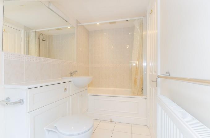 4 bedroom house for sale in Rowena Crescent, Battersea, SW11 ...
