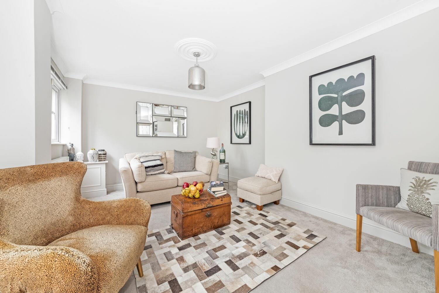 2 bedroom apartment for sale in Hardings Lane, Penge, SE20 | Pedder