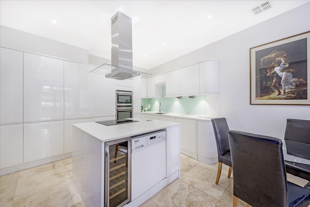 The Whitehouse Apartments SE1 | Buy & Rent | Circa London