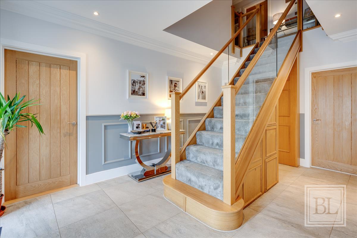 Properties for sale - Brooks Leney | Your Land Our Knowledge