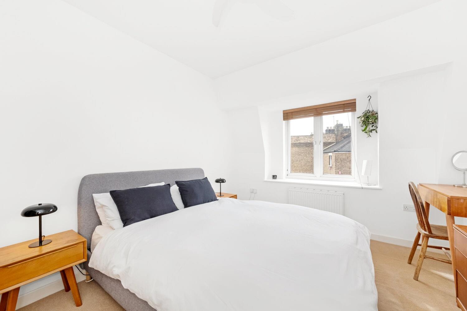 2 bedroom apartment for sale in Athenlay Road, Peckham, SE15 | Pedder