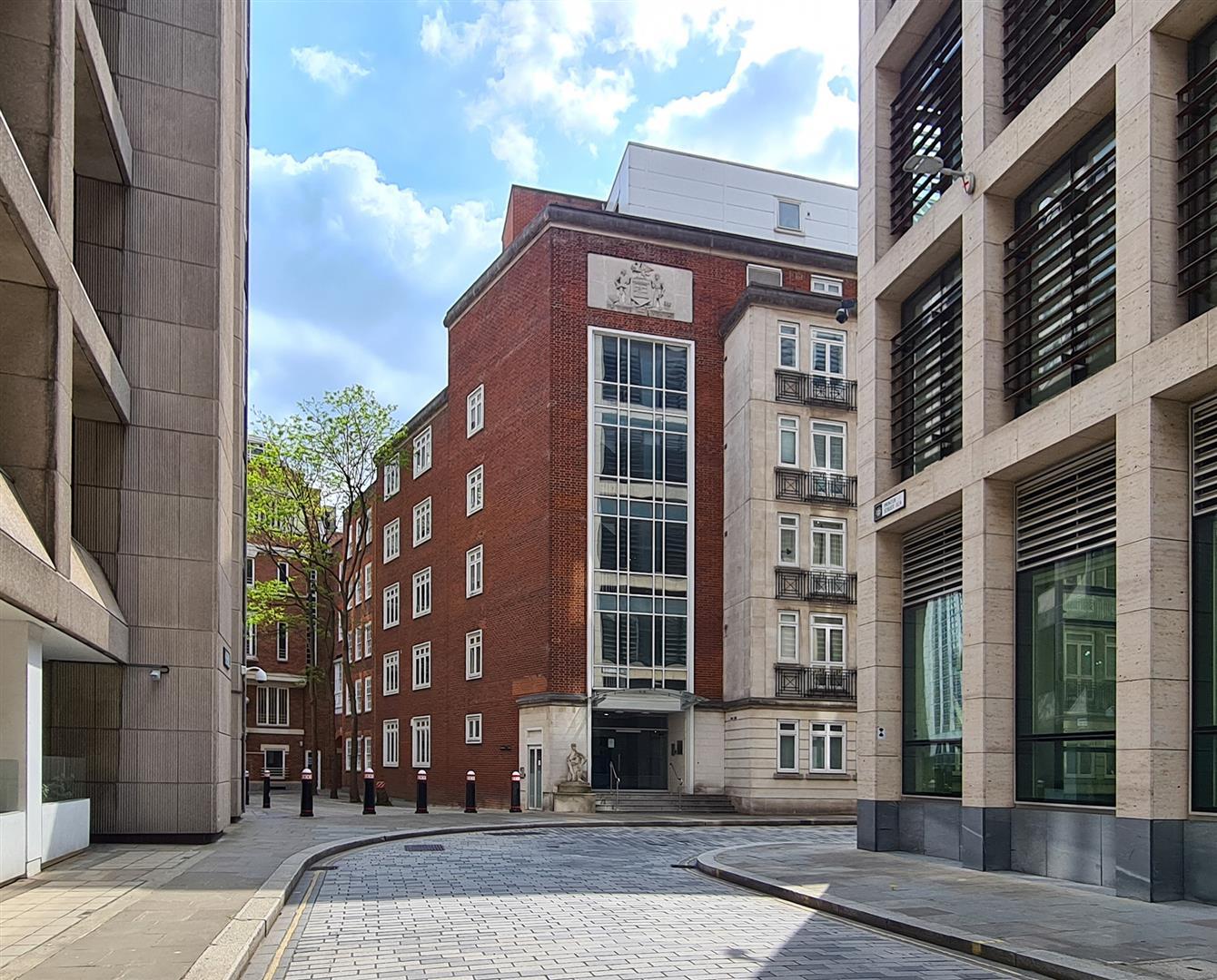 1 bedroom flat to let in Pemberton House, London, EC4A | Scott City