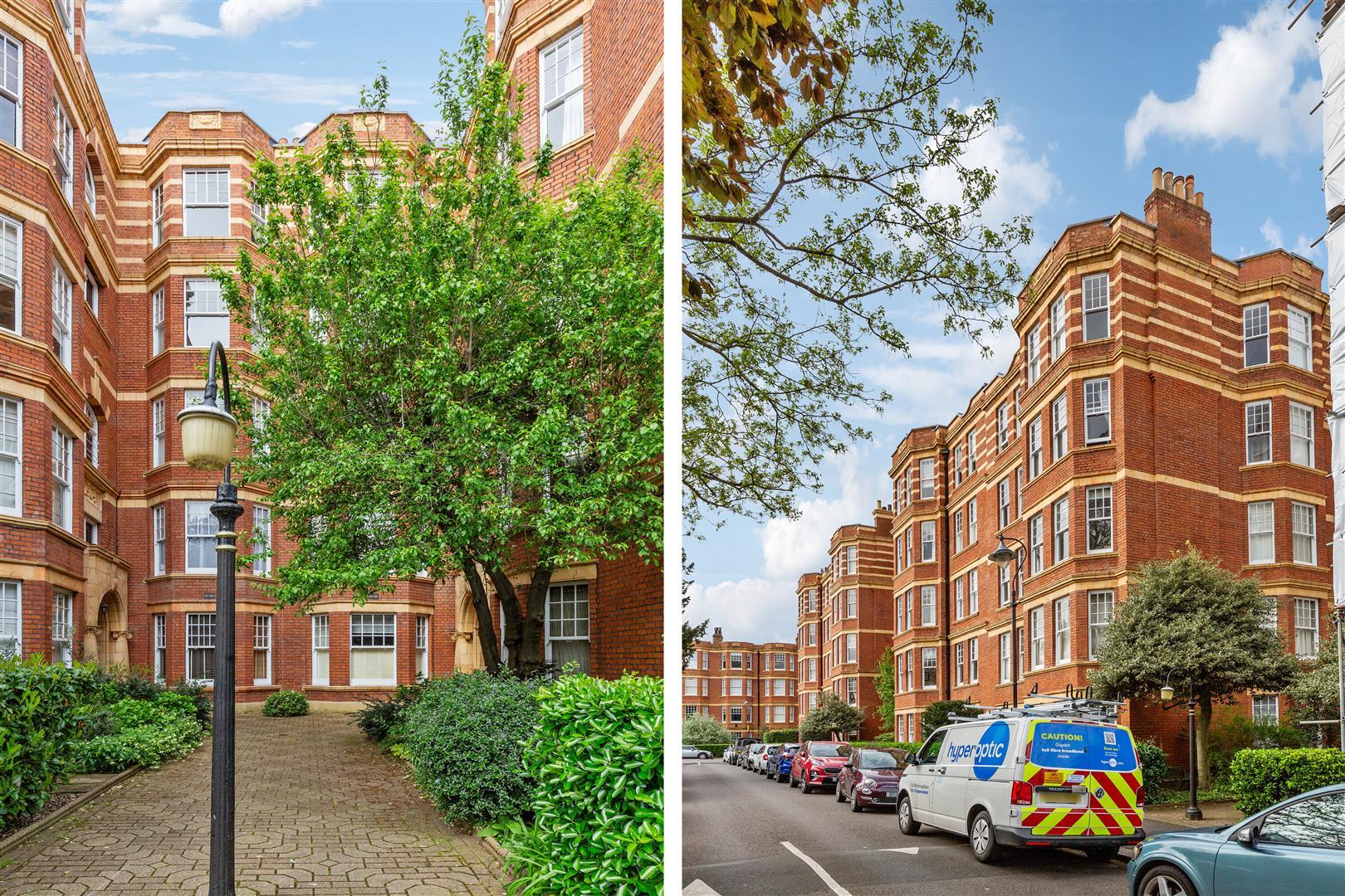 3 bedroom flat for sale in Sutton Court, Fauconberg Road, London, W4 ...