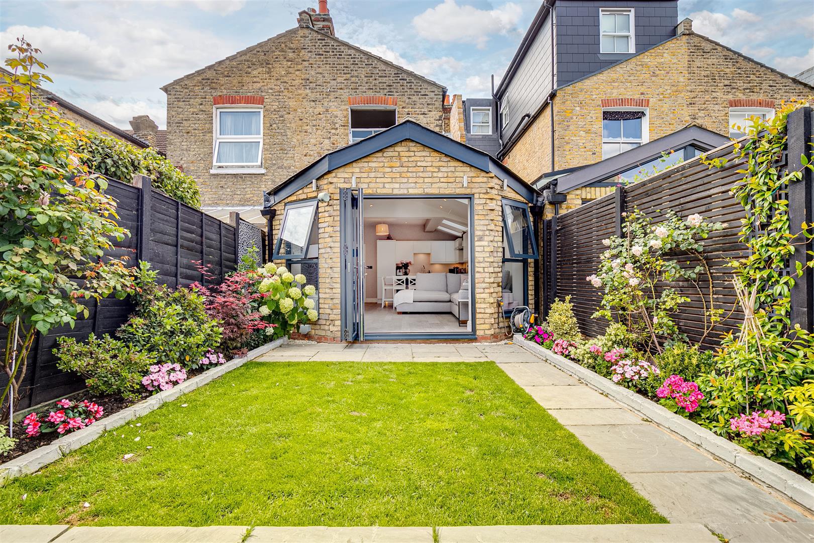 2 bedroom flat for sale in Clonmore Street, London, SW18 | Loney Miller