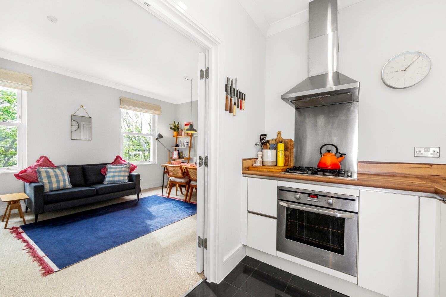 2 bedroom apartment for sale in Copleston Road, Peckham Rye, SE15 | Pedder