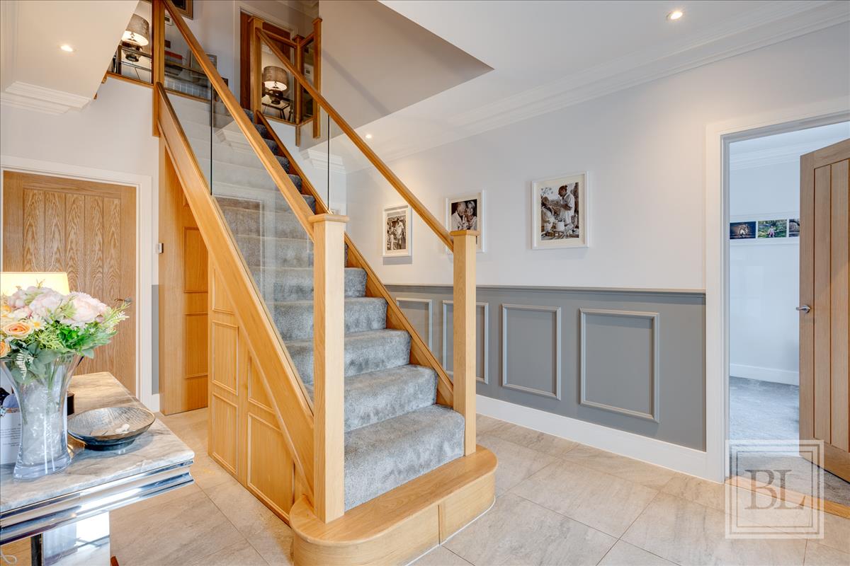 Properties for sale - Brooks Leney | Your Land Our Knowledge