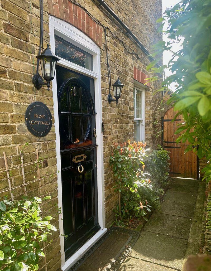 2 bedroom house for sale in Church Lane, Northaw, EN6 | Banc Property Group