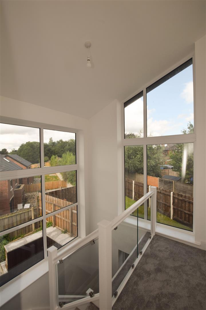 Properties for sale in Alkrington