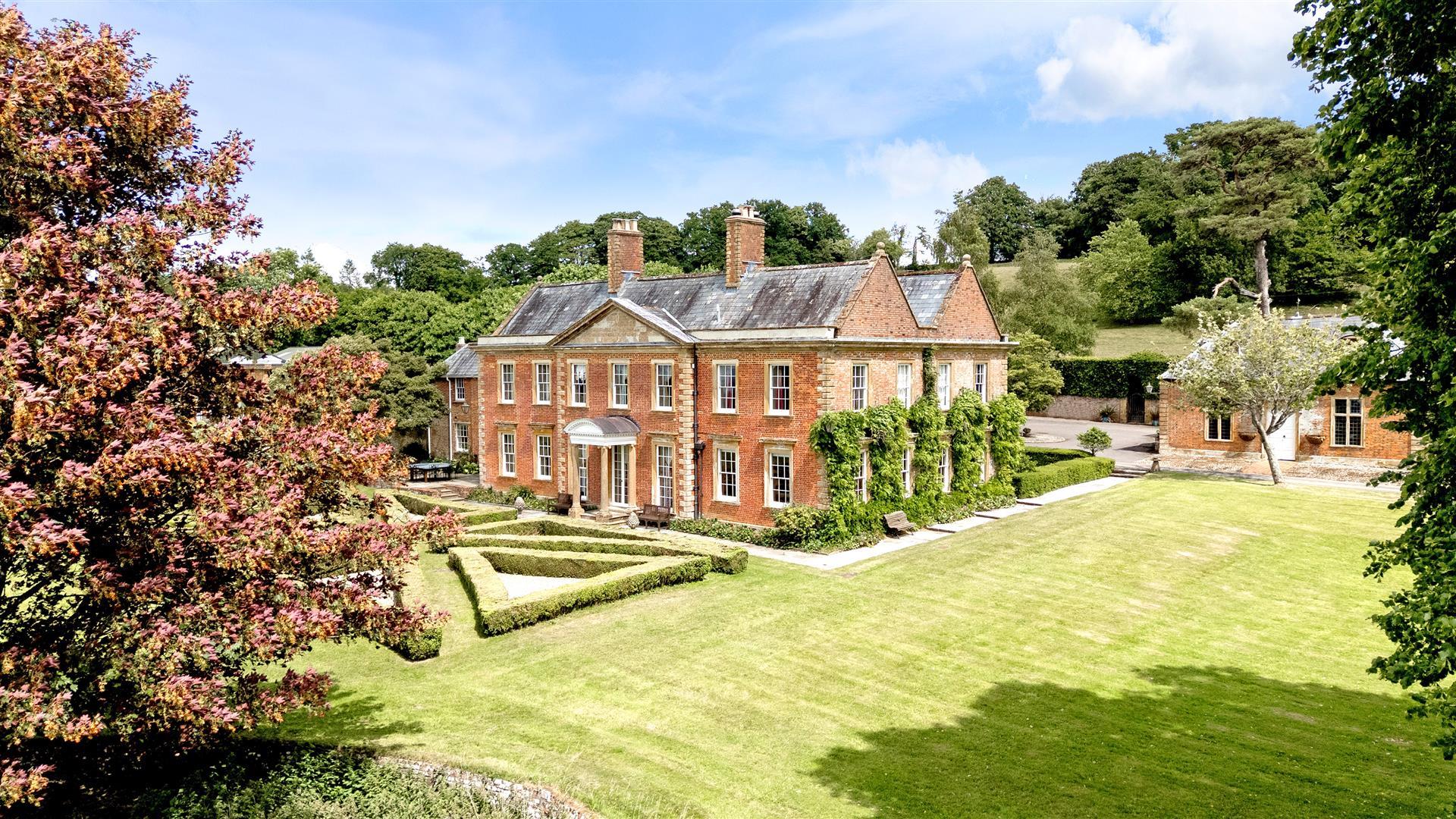 Farms & Land for sale - Estate Agents, Auctioneers & Chartered ...