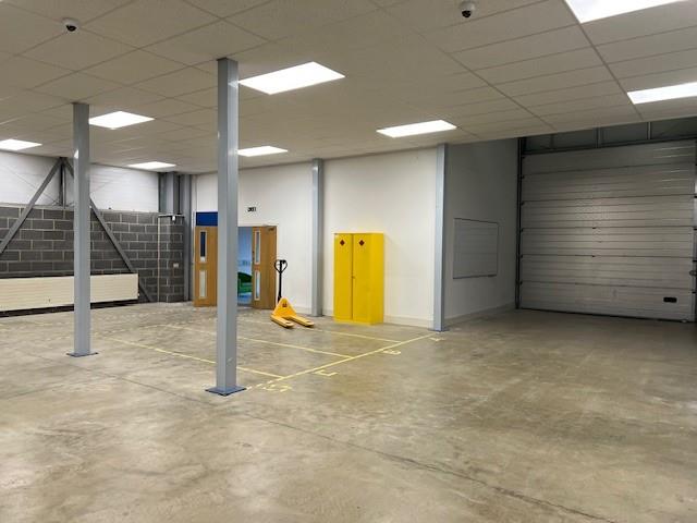 Warehouse Unit to Let 3,930 sq.ft in Stevenage