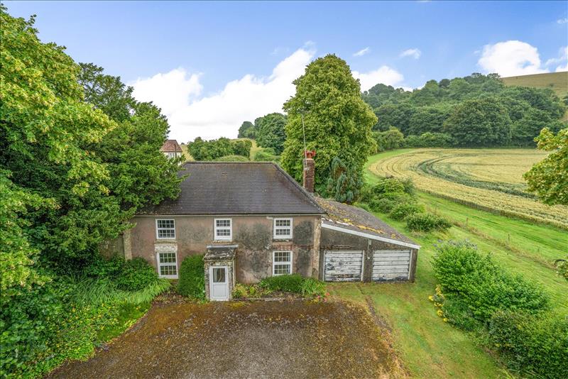 3 bedroom detached house for sale in Whitsans Cross, Donhead St Andrew ...