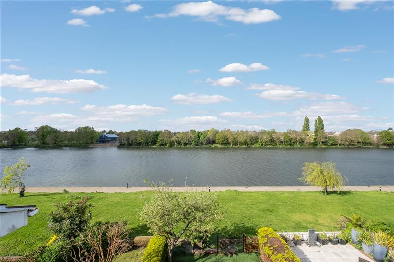 5 bedroom town house for sale in Chiswick Quay, London, W4 | Whitman and Co