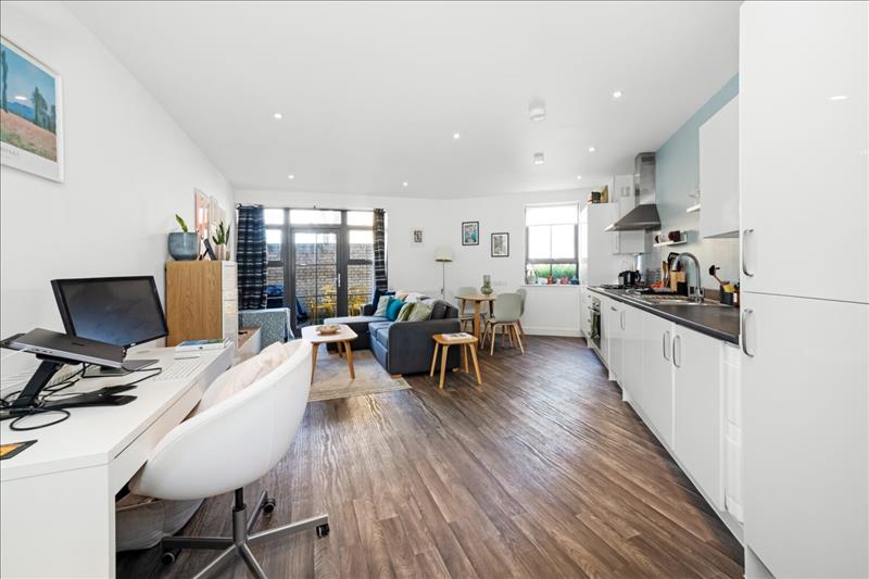 1 Bedroom Apartment For Sale In Crystal Palace Park Road Sydenham