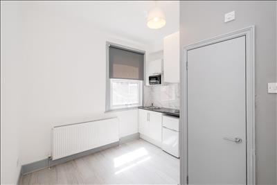 Properties to let - Churchill Estates | Estate Agents East London ...