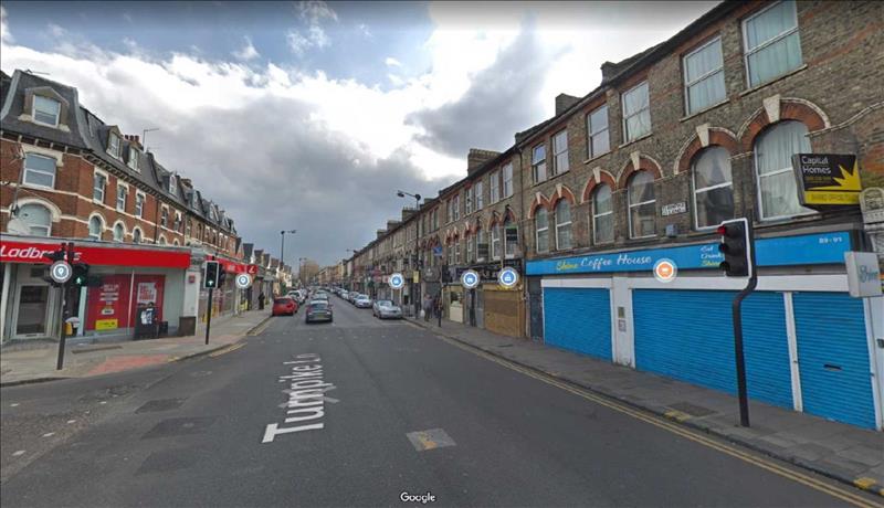retail property - high street to let in Turnpike Lane, London, N8 ...